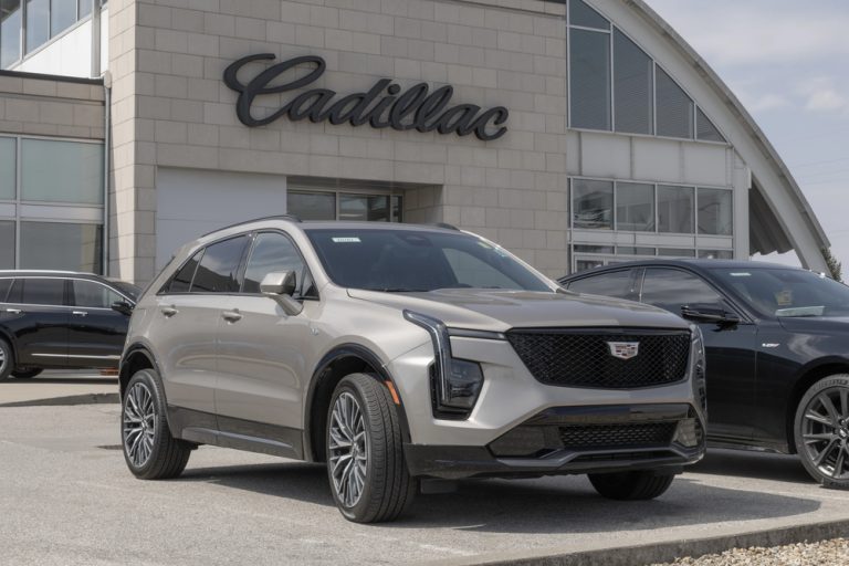 A Closer Look At The 2025 Cadillac XT4's Color Options - Fairfield ...